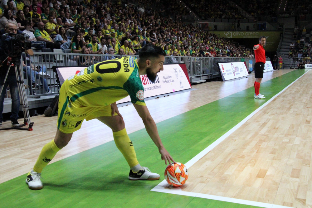 Futsal Champions Pablo Taborda and Sebastián Corso Join Senda! – Senda ...